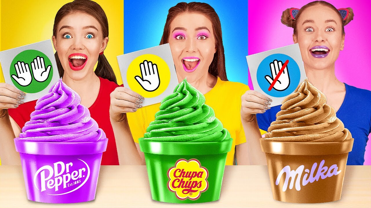 NO VS ONE VS TWO HANDS CHALLENGE! Epic Food Madness by 123 GO! - YouTube