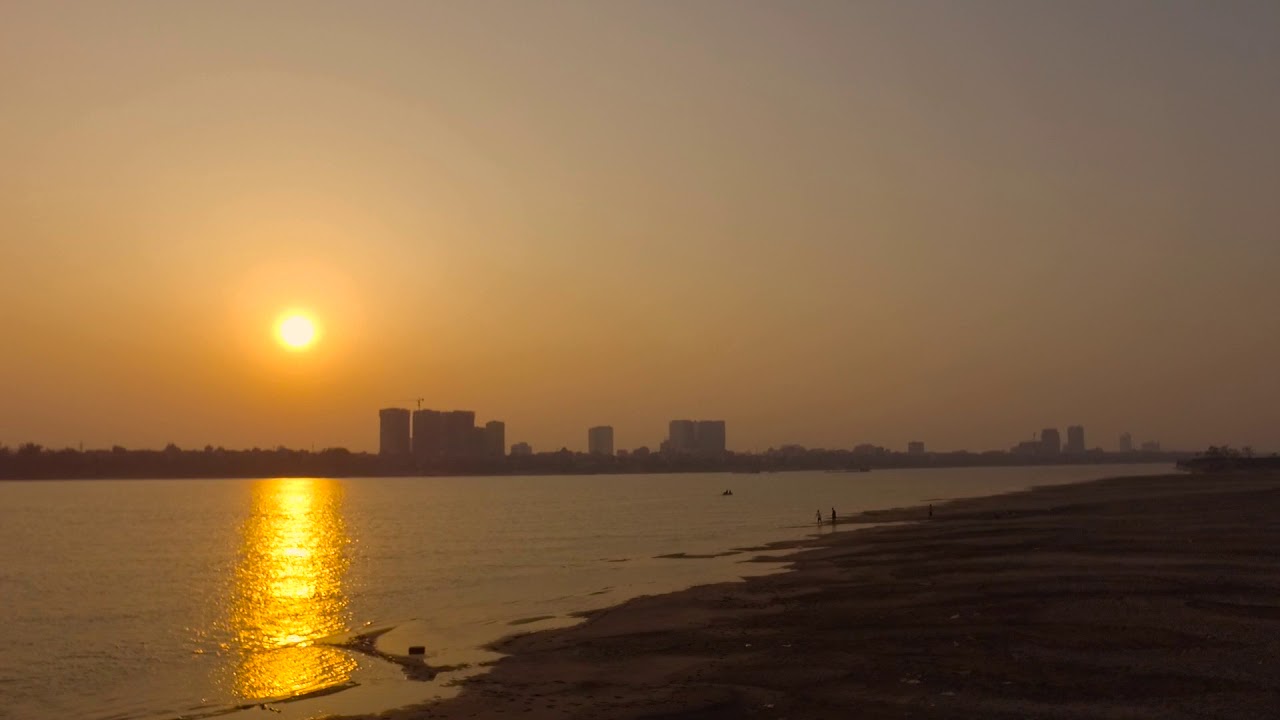 Hoàng Hôn Sông Hồng - YouTube
