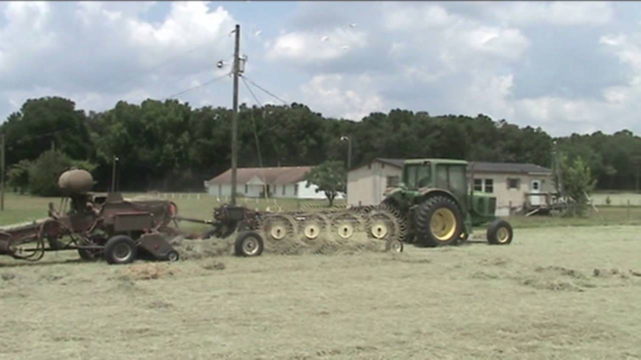 Flex Rake with accumulator Part 1 - YouTube