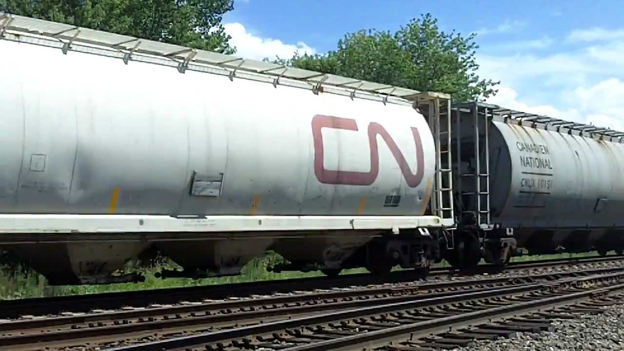 CSX 4791 & IC/CN 2456 In Barstow, IL - YouTube