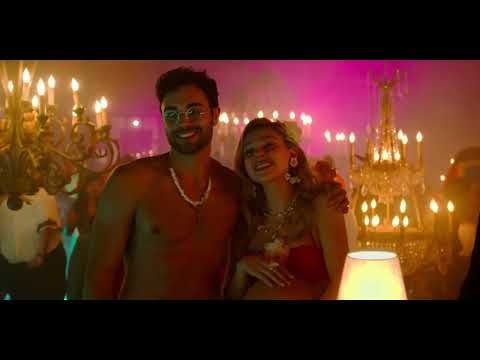 Holidate Netflix Movie - Pregnant belly scene