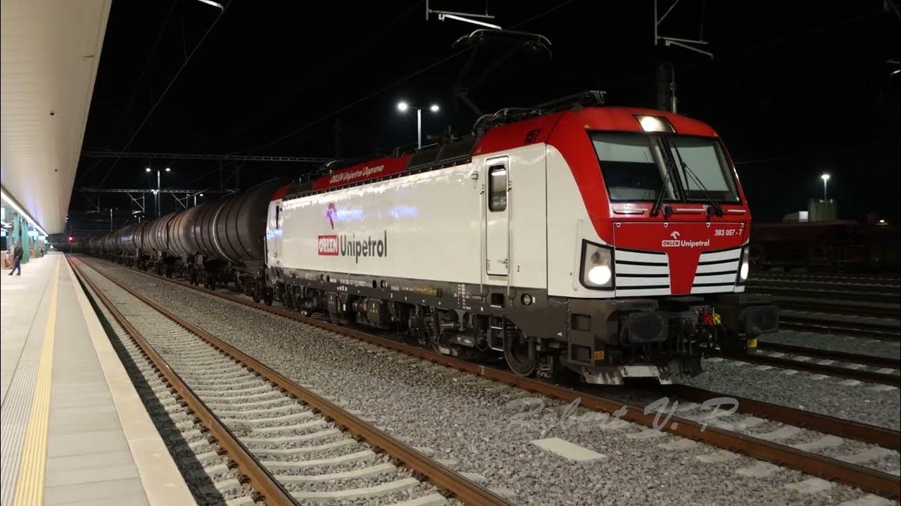 Unipetrol Vectron departing Pardubice Hl. N. - YouTube