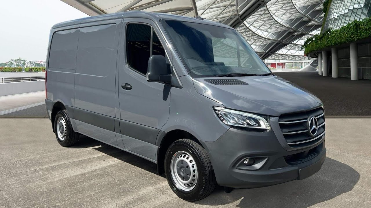 Mercedes-Benz Sprinter 2.0 215 CDI Pure G-Tronic FWD L1 H1 Euro 6 (s/s ...