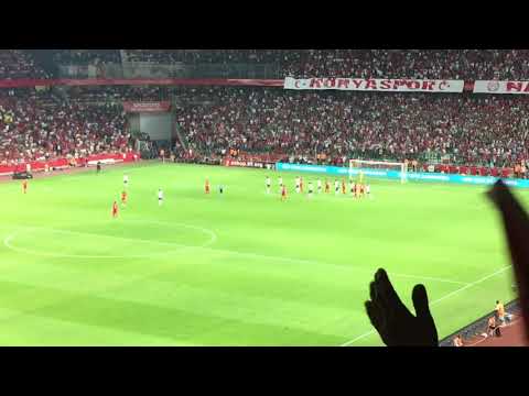 Türkiye - Fransa maçı Kaan Ayhan Tribün çekimi golü 2-0 MS #TÜRKİYE #FRANSA