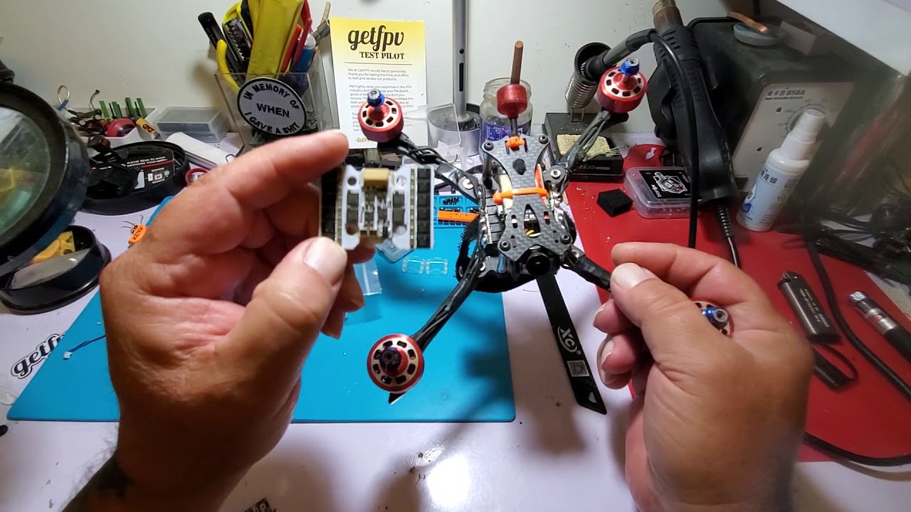 Lumenier mini Razor pro 4 n 1 F3 blheli_32 45A 2-6s - YouTube