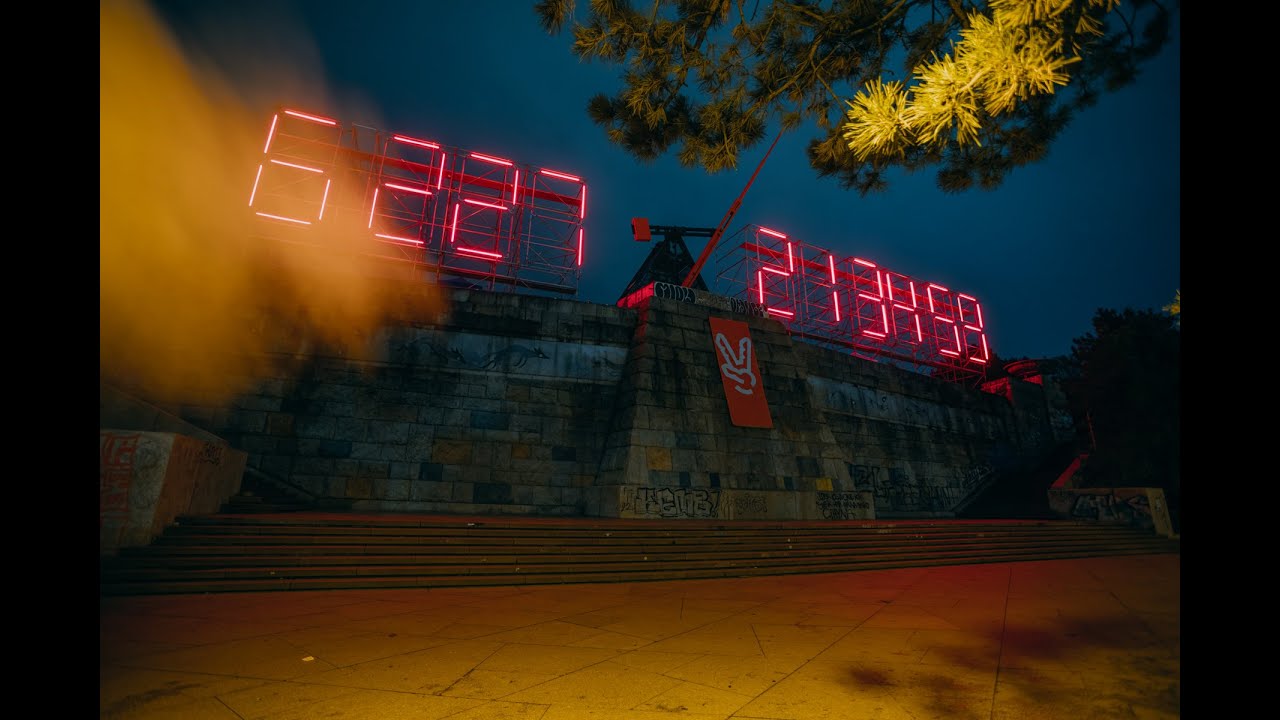 World Climate Clock - Stalin Monument, Prague 2022 - YouTube