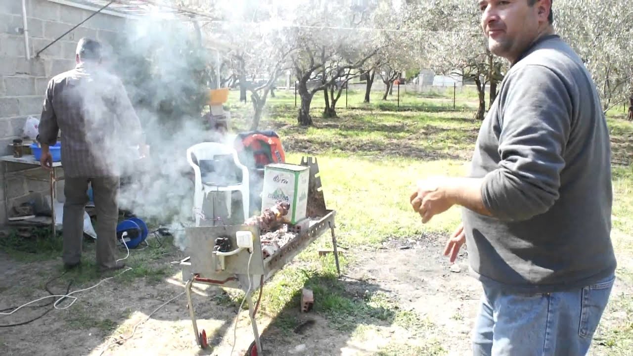 ΕΛΑΙΩΝΑΣ ΣΕΡΡΩΝ ΠΑΣΧΑ 2011 - YouTube