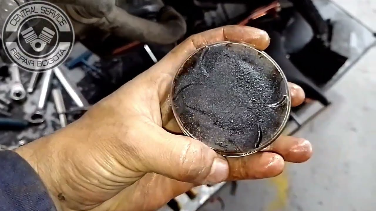 RUIDO MOTOR KTM 200// SE PISTONEO🔥🔥// DUKE Y RC 200 - YouTube