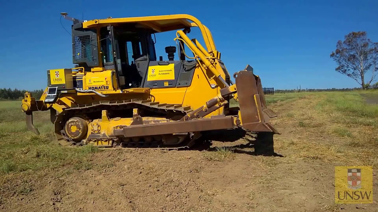 Autonomous Komatsu Bulldozer - YouTube
