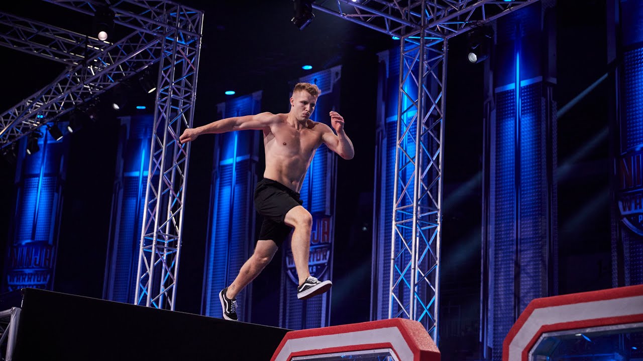 Ninja Warrior Polska 6 - Mateusz Łaciak - YouTube