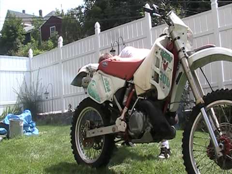 1990 KTM 300exc cold start (SOLD) - YouTube