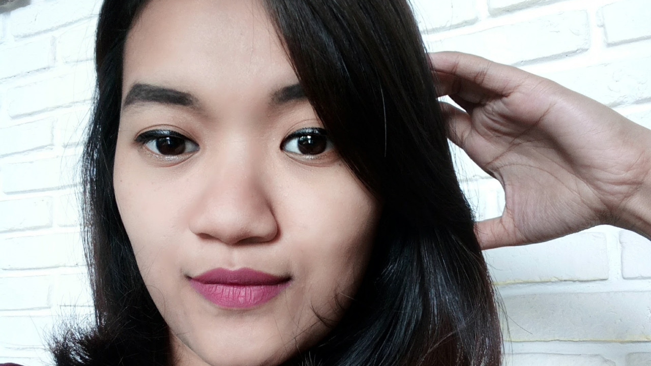 Novia Ika Pratiwi Live Stream - YouTube