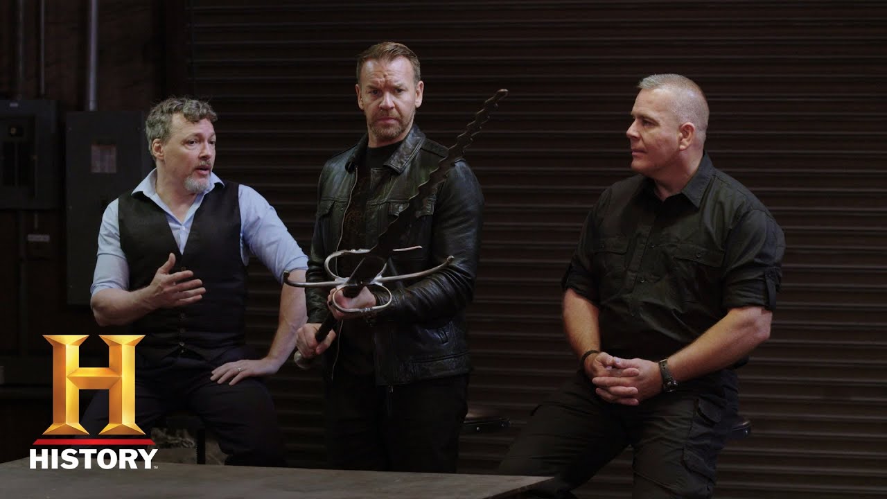 Knight Fight: The Flaberge Sword (Season 1, Episode 8) | History - YouTube