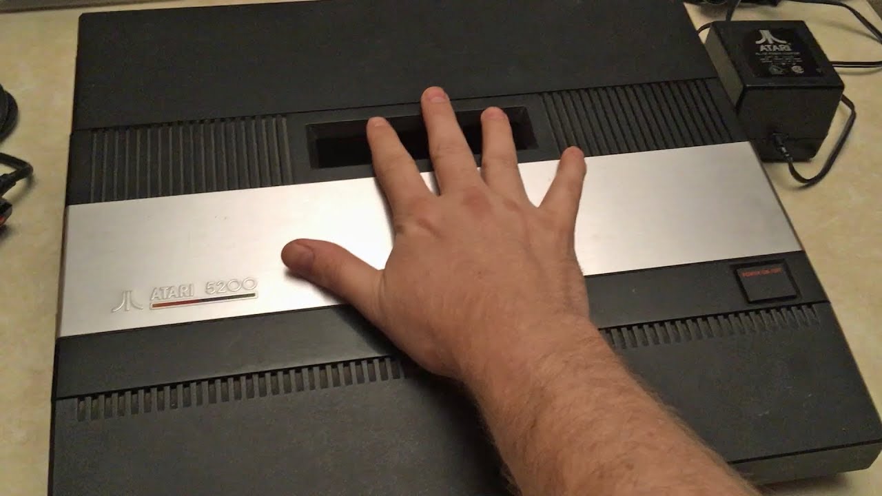 That's No Moon, It's a Game Console! The Atari 5200 System Overview and ...