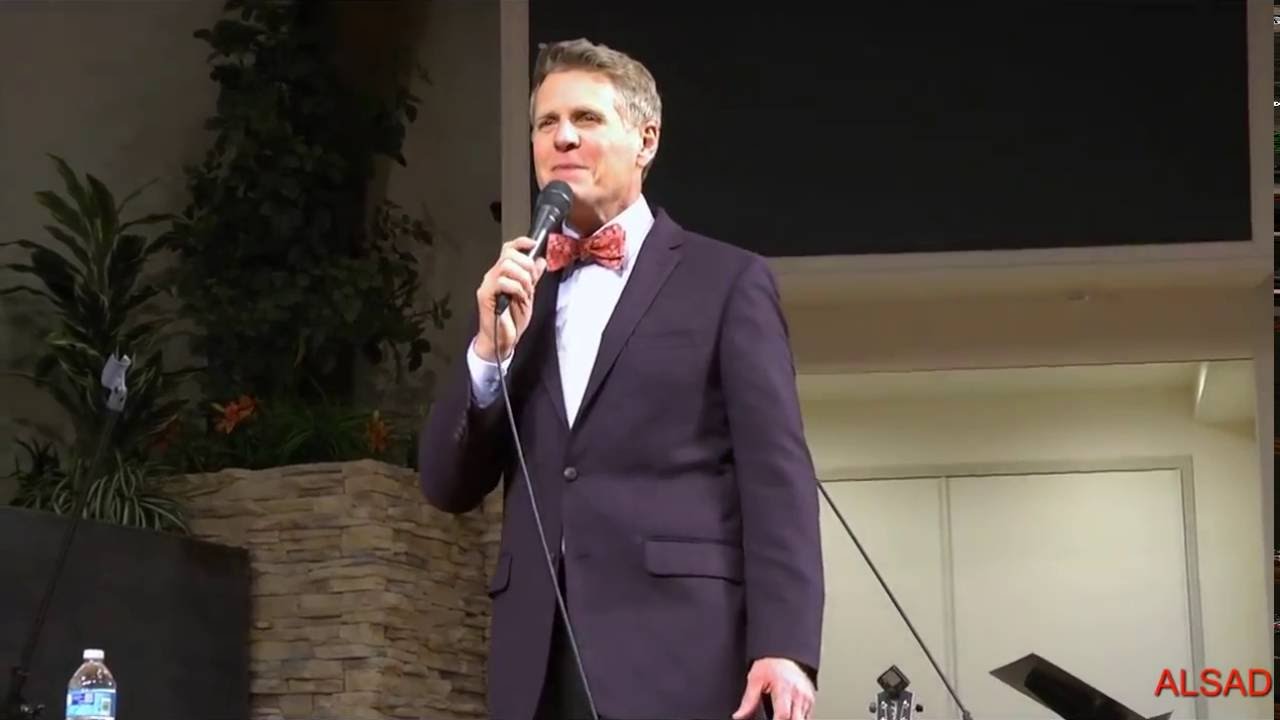 Steve Green A Mighty Fortress - YouTube