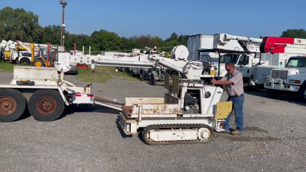 25′ PITMAN PANTHER 4000T BACKYARD DIGGER DERRICK - YouTube