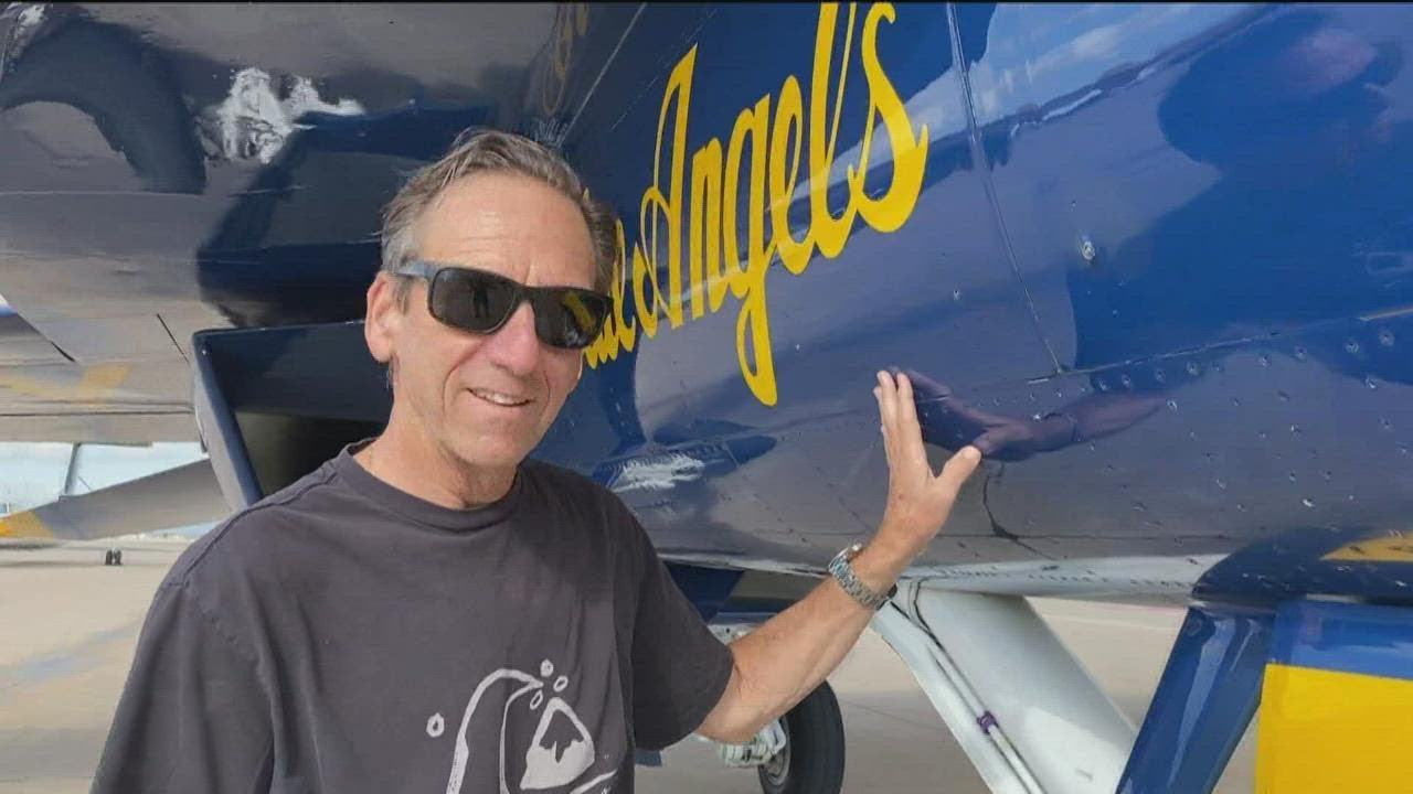 CBS 8's Shawn Styles flies with the U.S. Army Parachute Team, the ...