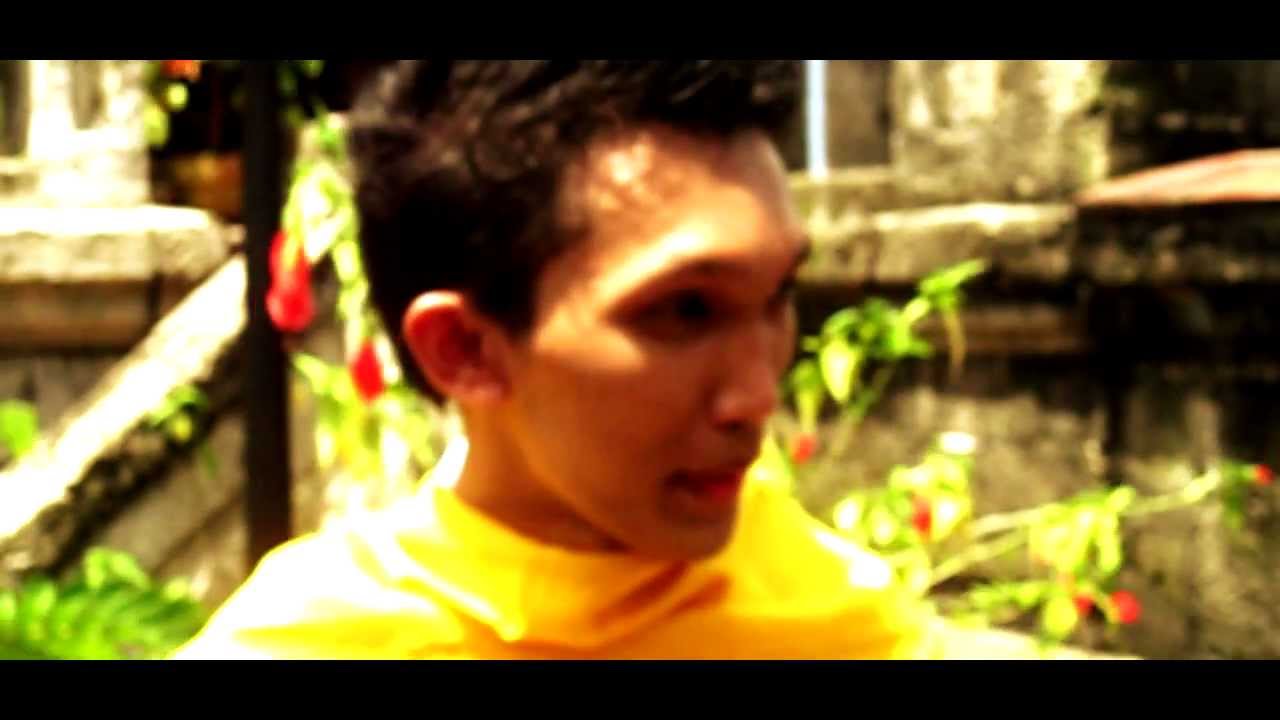 El Filibusterismo - Padre Camorra - YouTube