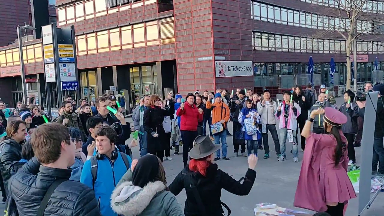 Hatsune Miku Expo Cologne 2018 - Dance - YouTube