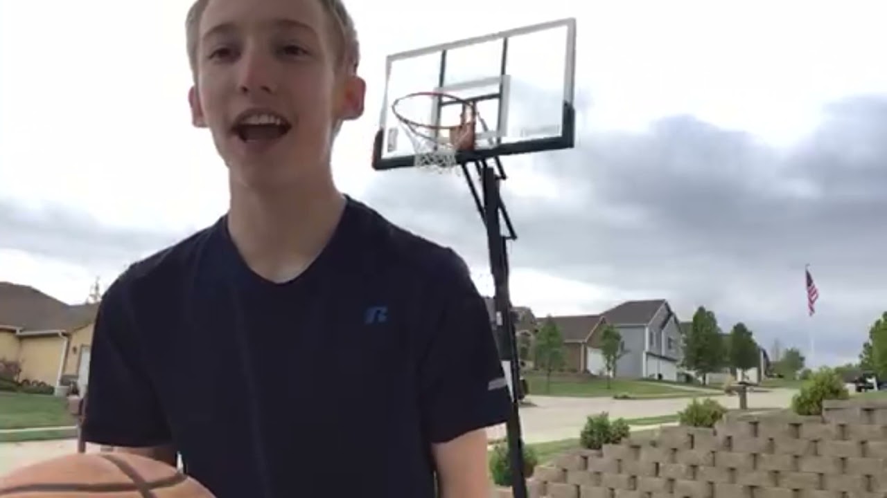 Dumb kid tries basketball stunts (CRINGE) - YouTube