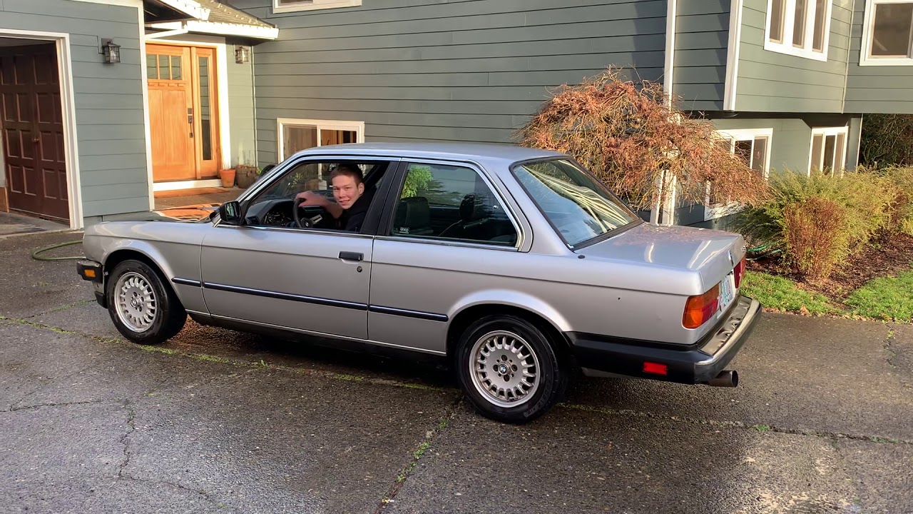 E30 M10 Weber start up - YouTube