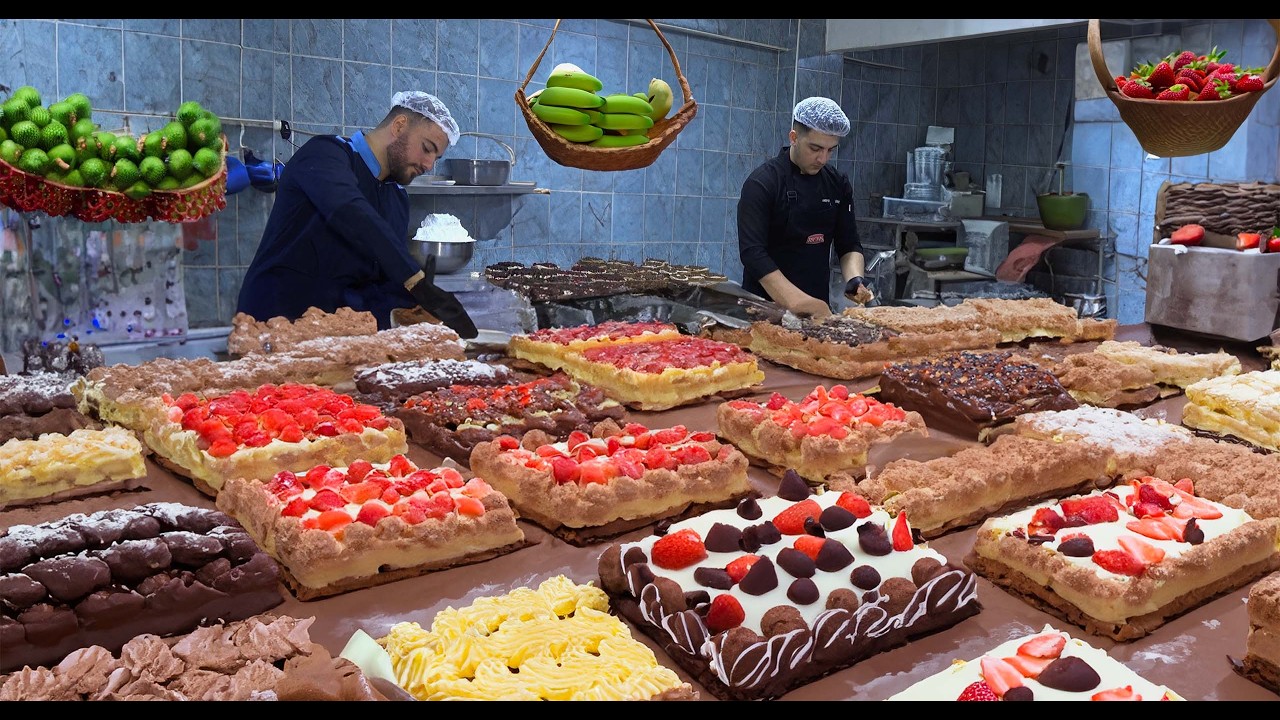 Delicious TURKISH Cakes! Istanbul Street Food - YouTube