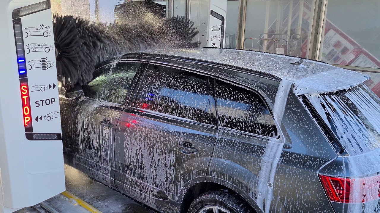 M22 Istobal - YouTube