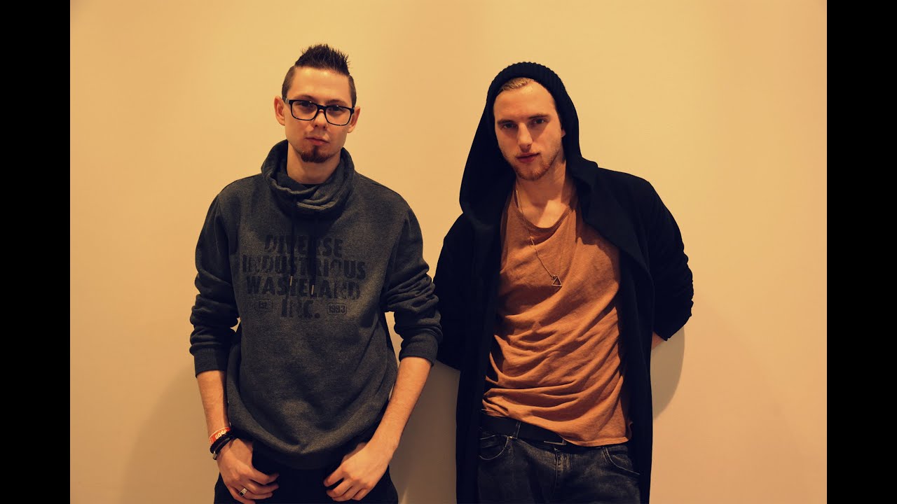 Wywiady z YouTuberami #3 / Wiktor Mrozik Oficjalnie "Ponki" - YouTube