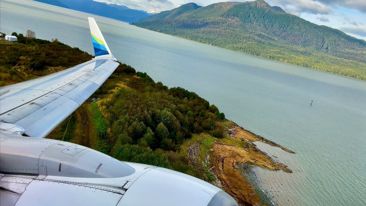 Full Flight – Alaska Airlines – Boeing 737-790 – WRG-KTN – N613AS ...