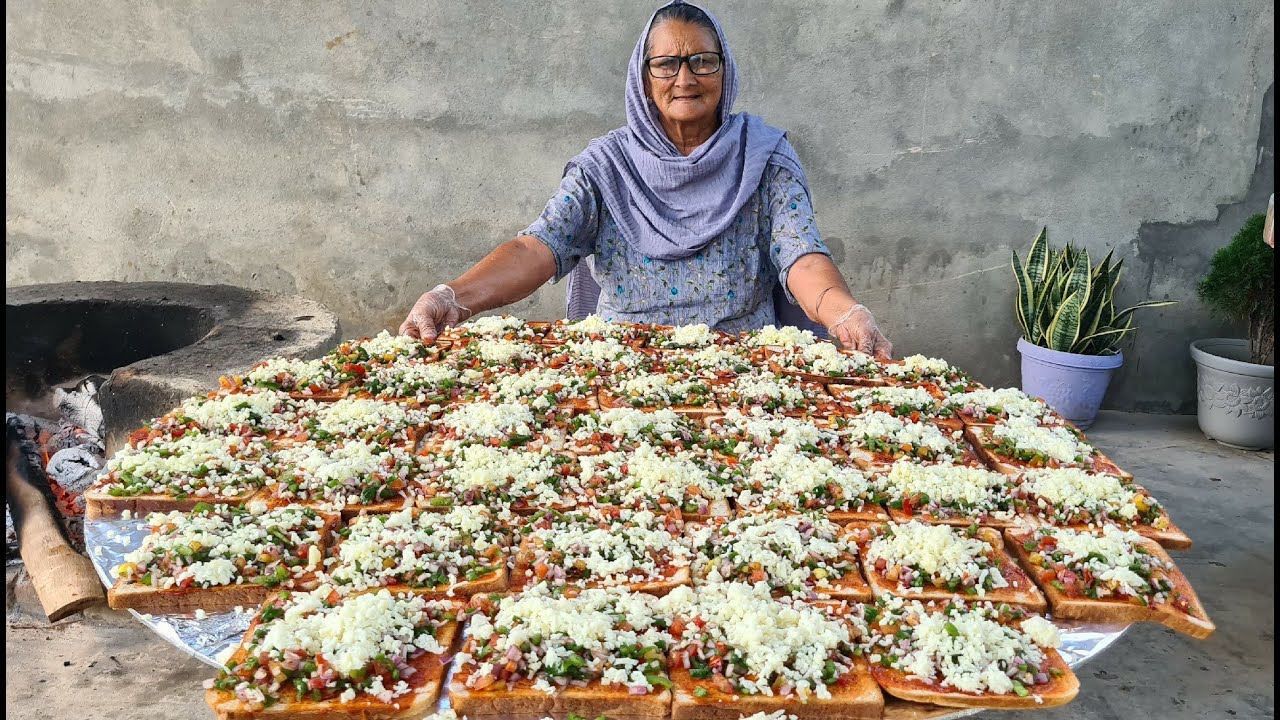 BREAD PIZZA RECIPE BY MY GRANNY | QUICK & EASY | VEG RECIPES | VILLAGE ...