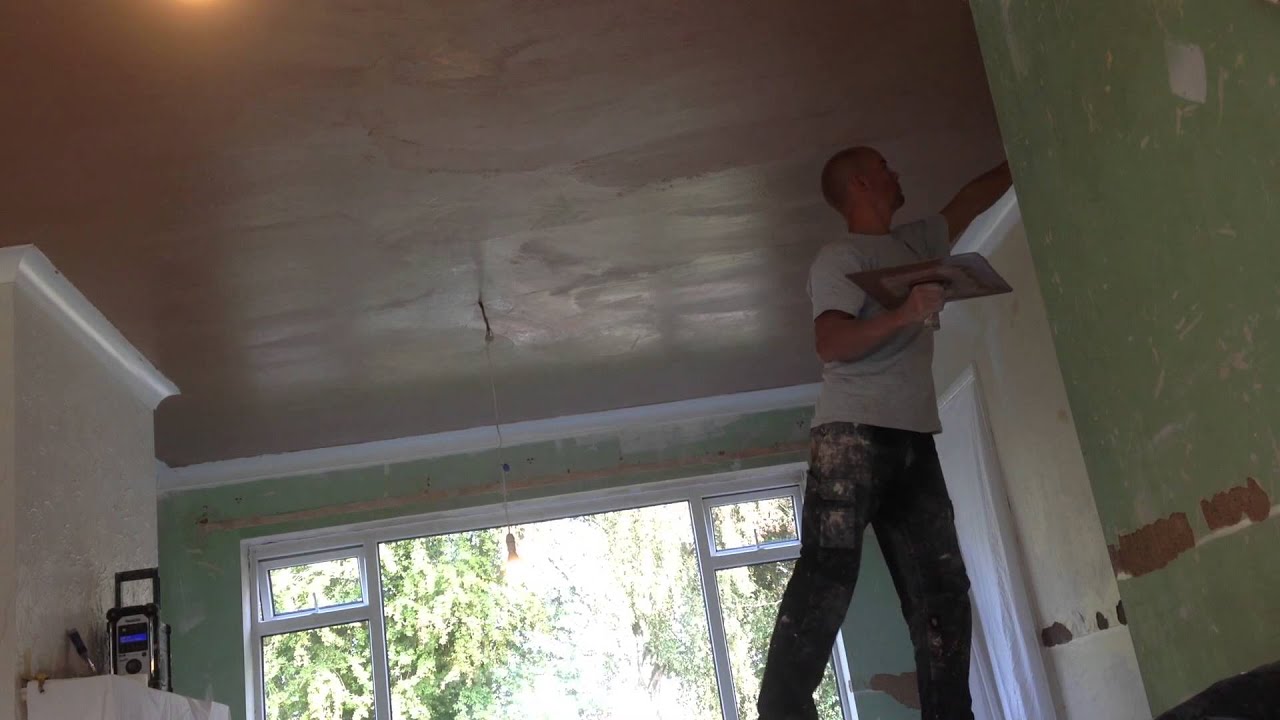 Paul Andrews Plastering Leeds Over Artex - YouTube