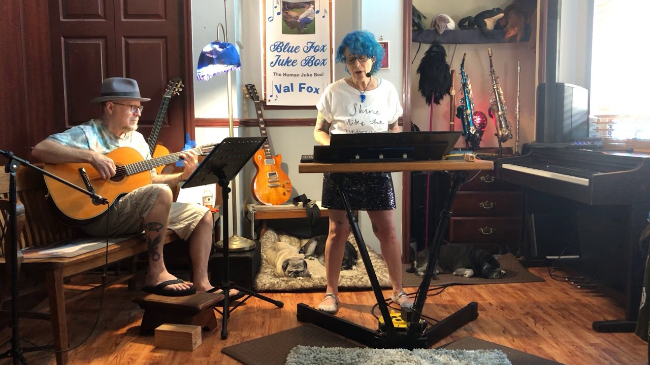 Blue Fox Juke Box “Stars” set - YouTube