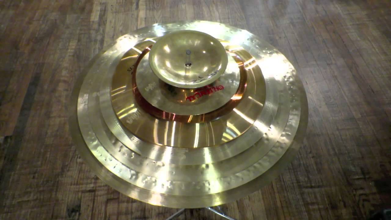Pat Petrillo 16" A Zildjian RAFFLE stack demo - YouTube