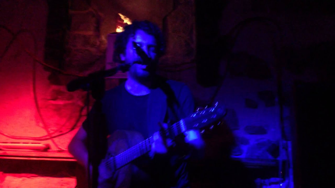 Thomas Brun - Wednesday Open Mic at The Highlander Scottish Pub Paris ...