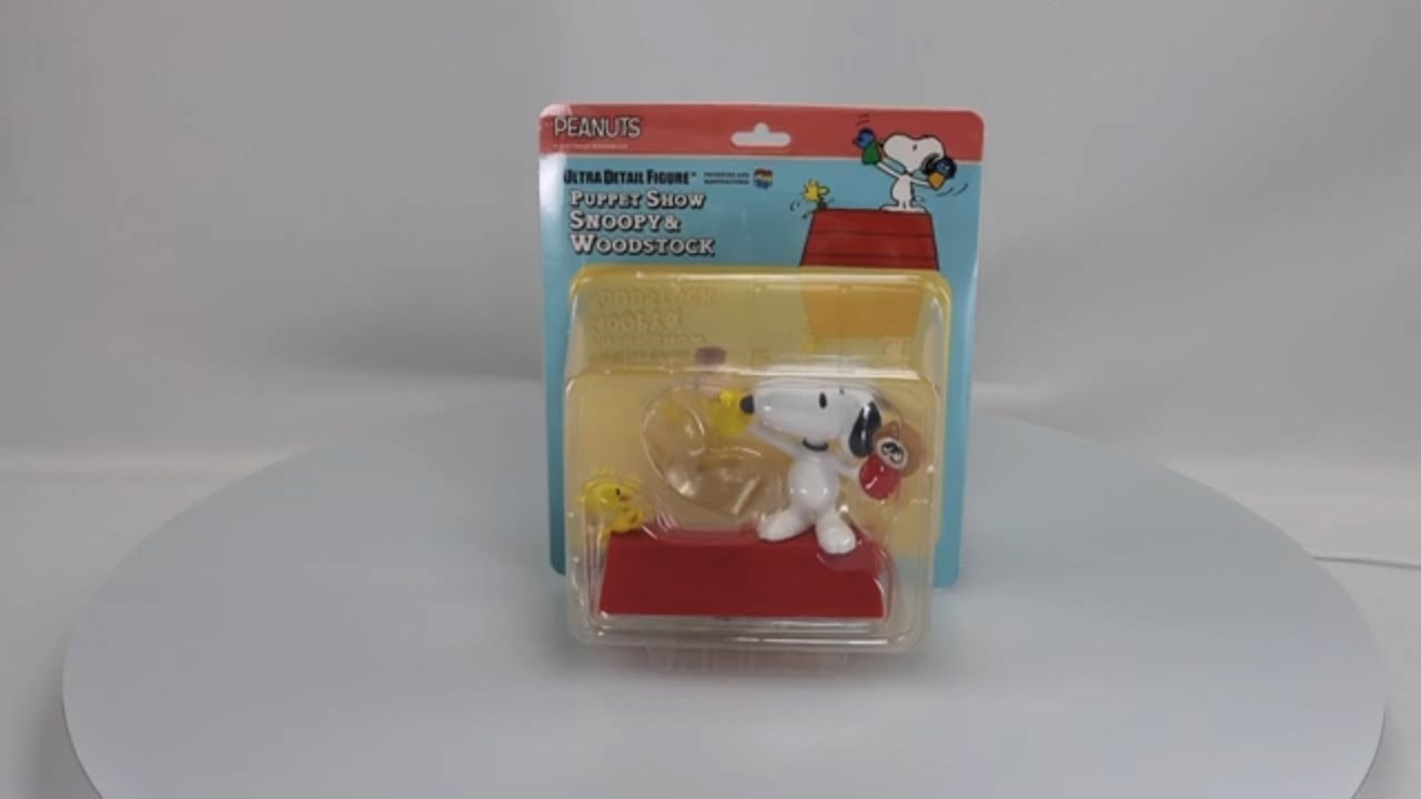 UDF Peanuts Series 11 Puppet Snoopy & Woodstock Box Video - YouTube