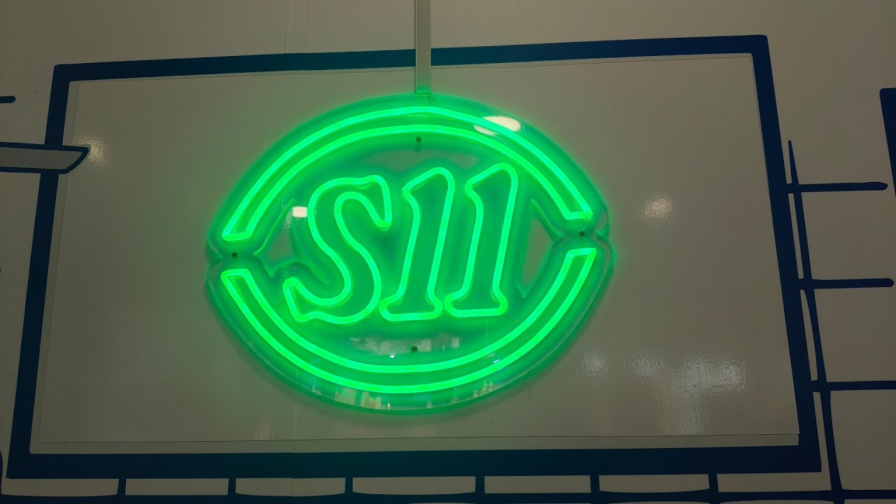 Singapore Food. Episode 224. S11 Ang Mo Kio. Food Court. Reopens with ...