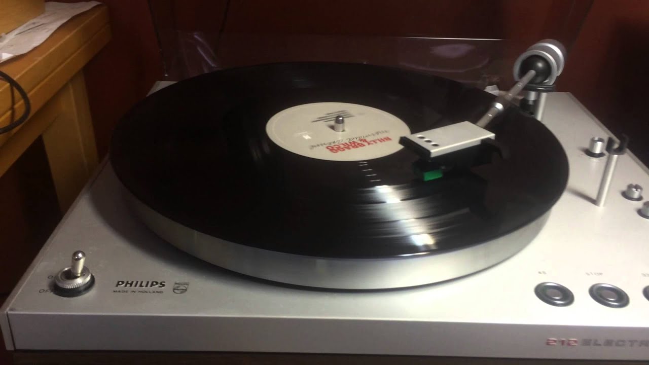Philips GA-212 Electronic Turntable - Walkthrough - YouTube