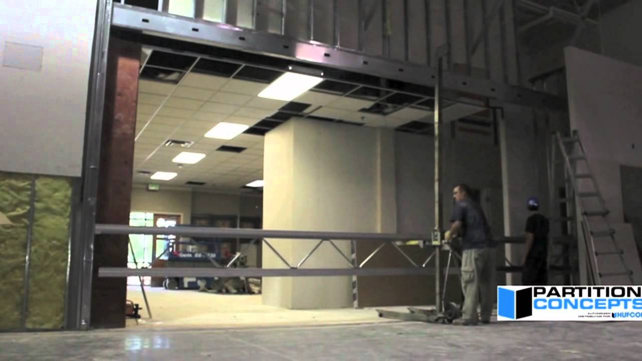 Hufcor Unispan Time Lapse Installation - YouTube
