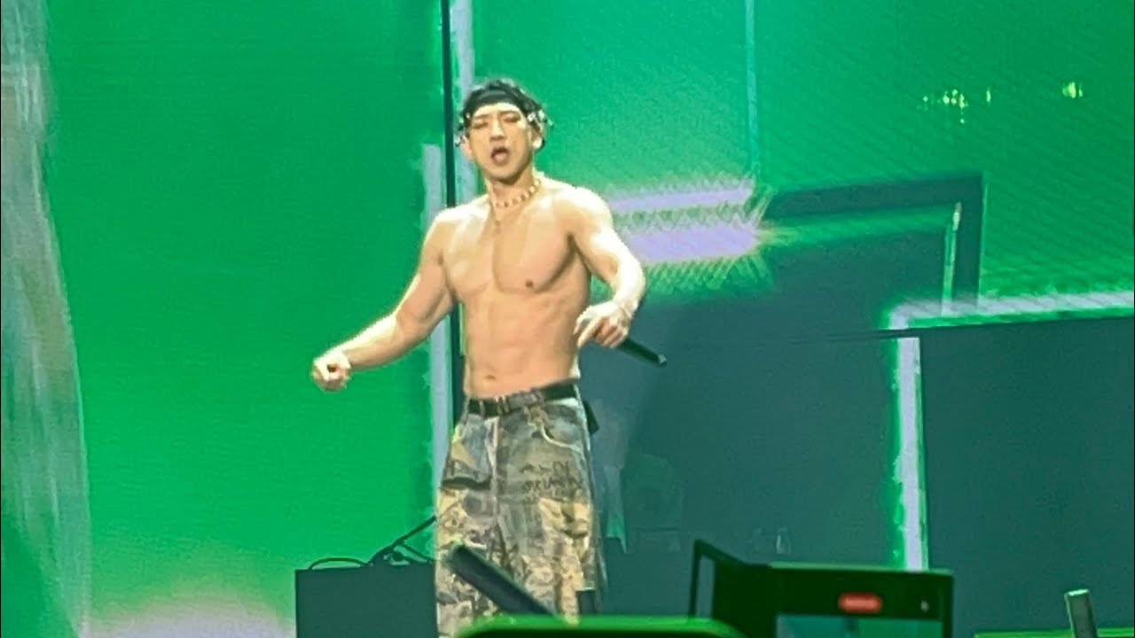 RAIN CONCERT : STILL RAINING - KAOHSIUNG流行音樂中心（精華版）2025/2/15 - YouTube