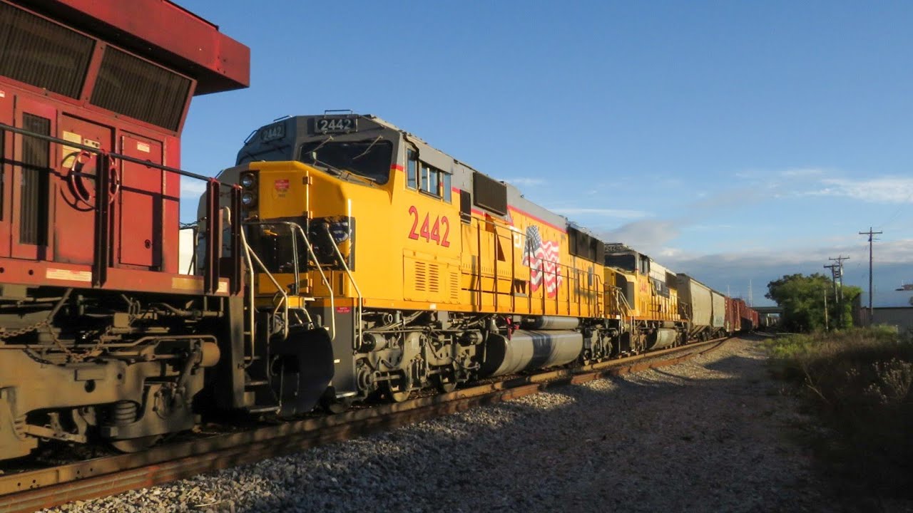 LTEX 2442 & 2446 trail on CP 247 on the Canadian Pacific C&M ...
