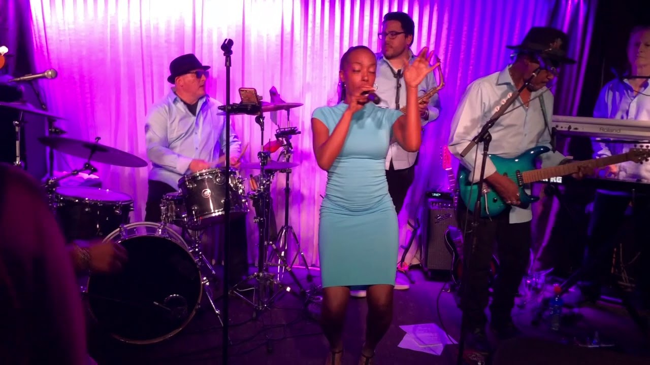 KRUSH Party Band - YouTube