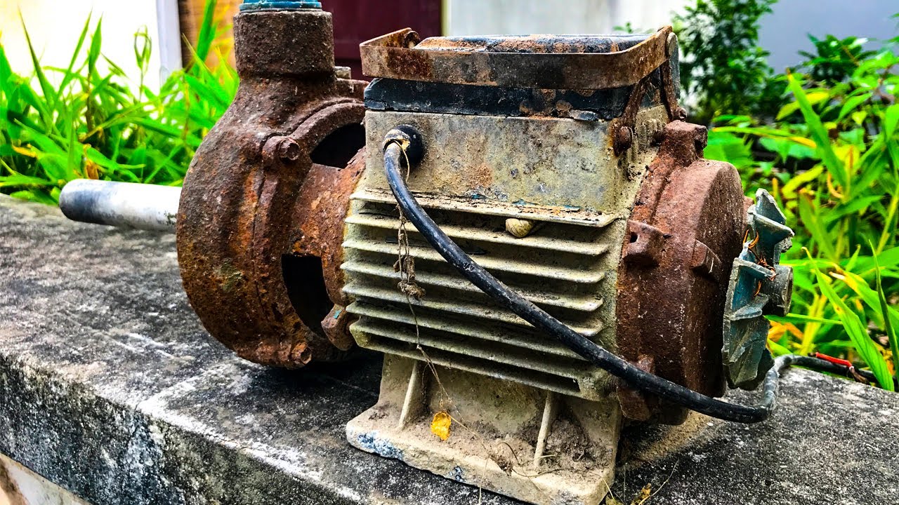 Extremely Old Water Pump - Restore Old Water Pump - YouTube