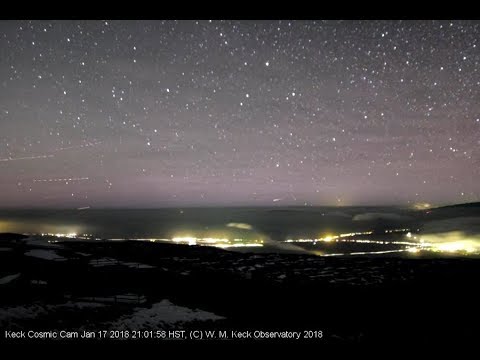 1/17/2018 UFOs making fairy circles over Mauna Kea. - YouTube