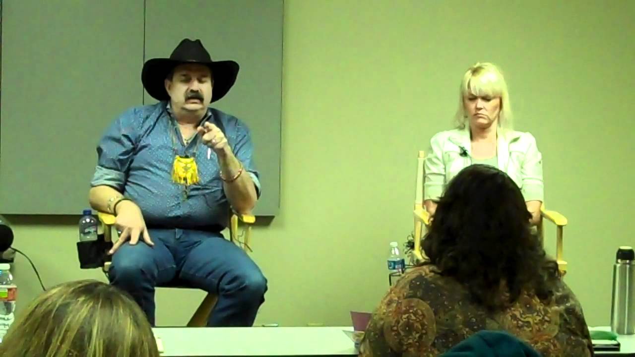 Steve Spur, Psychic Medium, November 2011 Gallery Reading - YouTube