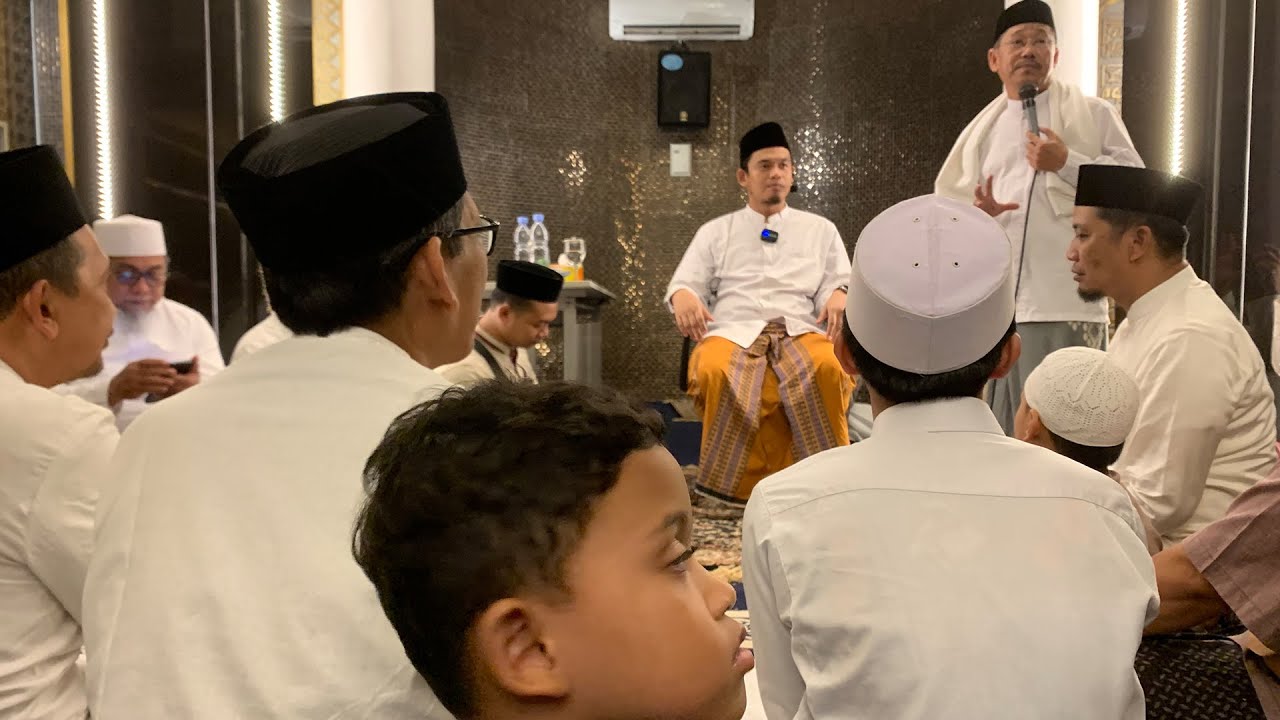 Ashabul Ghazali Pergi Mendengarkan Ceramah Buya Arrazy Hasyim di Masjid ...