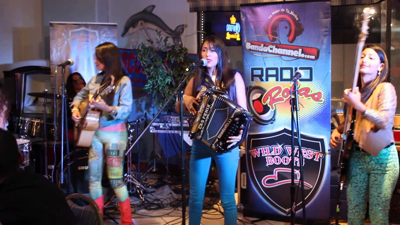 Las Fenix nos cantan "Que Me Lleve el Diablo" en vivo para Banda ...