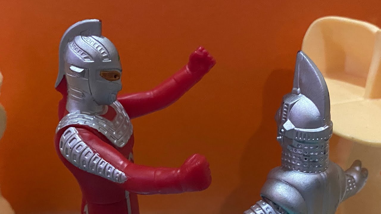 Ultraseven vs Windom! (Capsule Monster) Quick Battle! (Short Stop ...