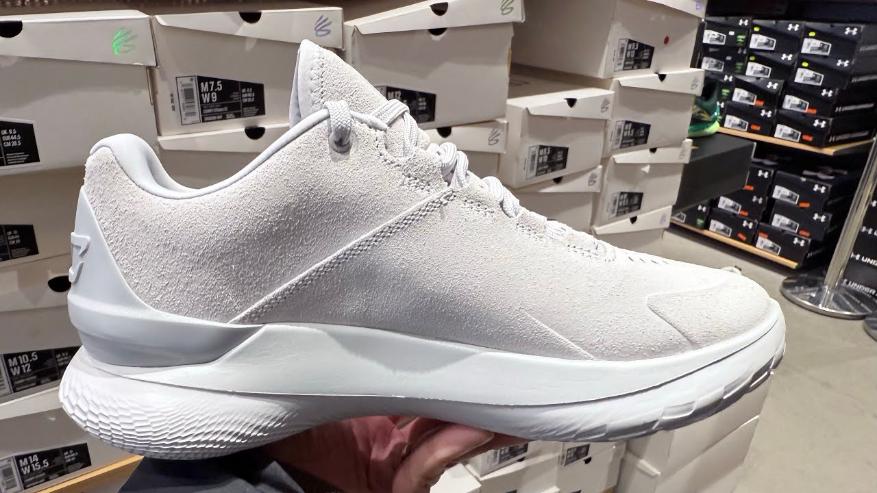 Under Armour Curry 1 Low FloTro Lux Halo Gray - YouTube