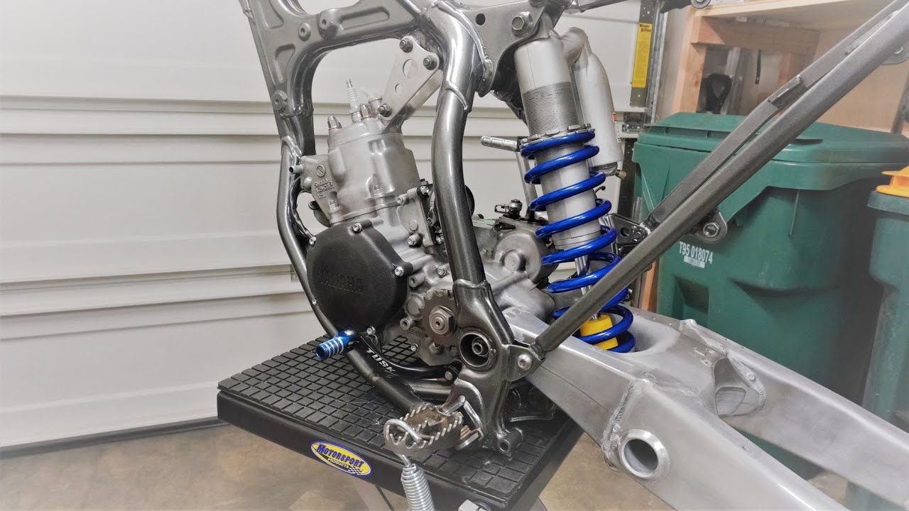 THE 2001 YZ125 REBUILD HAS STARTED!!! - YouTube