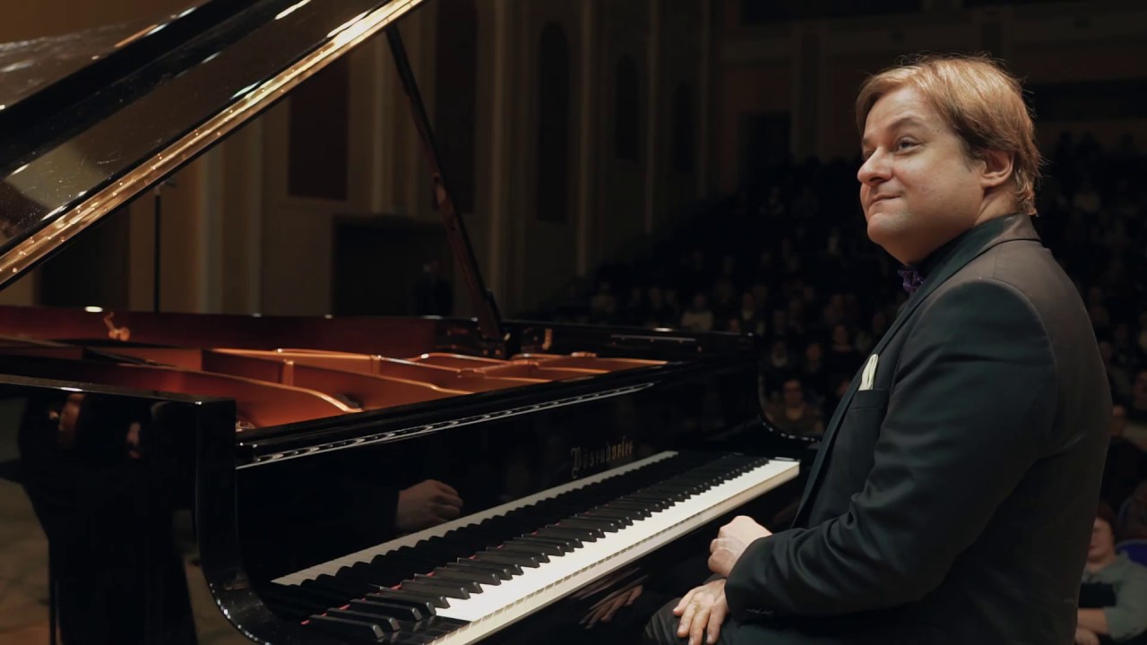 Beethoven Piano Concerto no.4. PETER LAUL (piano). Conductor - PAVEL ...